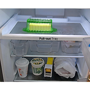 HOME-X Depression Style Glass Butter Dish with Lid and Grape Pattern, Retro Kitchen Decor, Wedding Gift