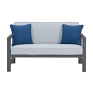 Signature Design by Ashley Fynnegan Outdoor Loveseat with Table, Gray
