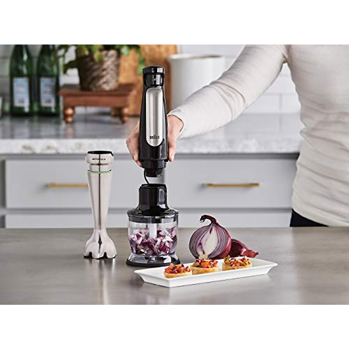 Braun MultiQuick MQ7077 4-in-1 Immersion Hand, Powerful 500W Stainless Steel Stick Blender, Variable Speed + 6-Cup Food Processor, Whisk, Beaker, Masher, Faster Blend