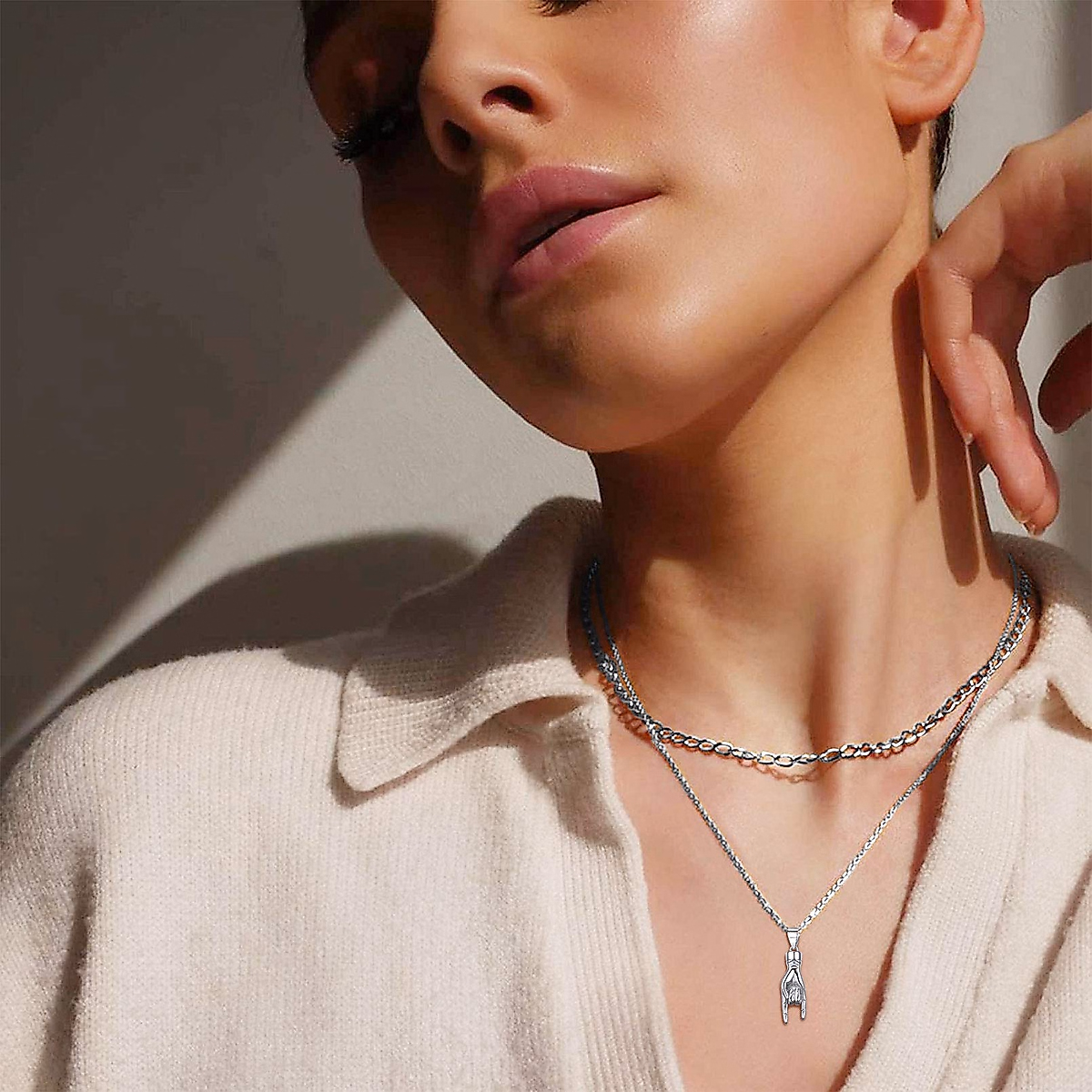 ChicSilver Italian Hand Necklace Mano Cornuto Good Luck Sign Pendant Necklace for Women Men 925 Sterling Silver Italian Hand Charm 18 Inch