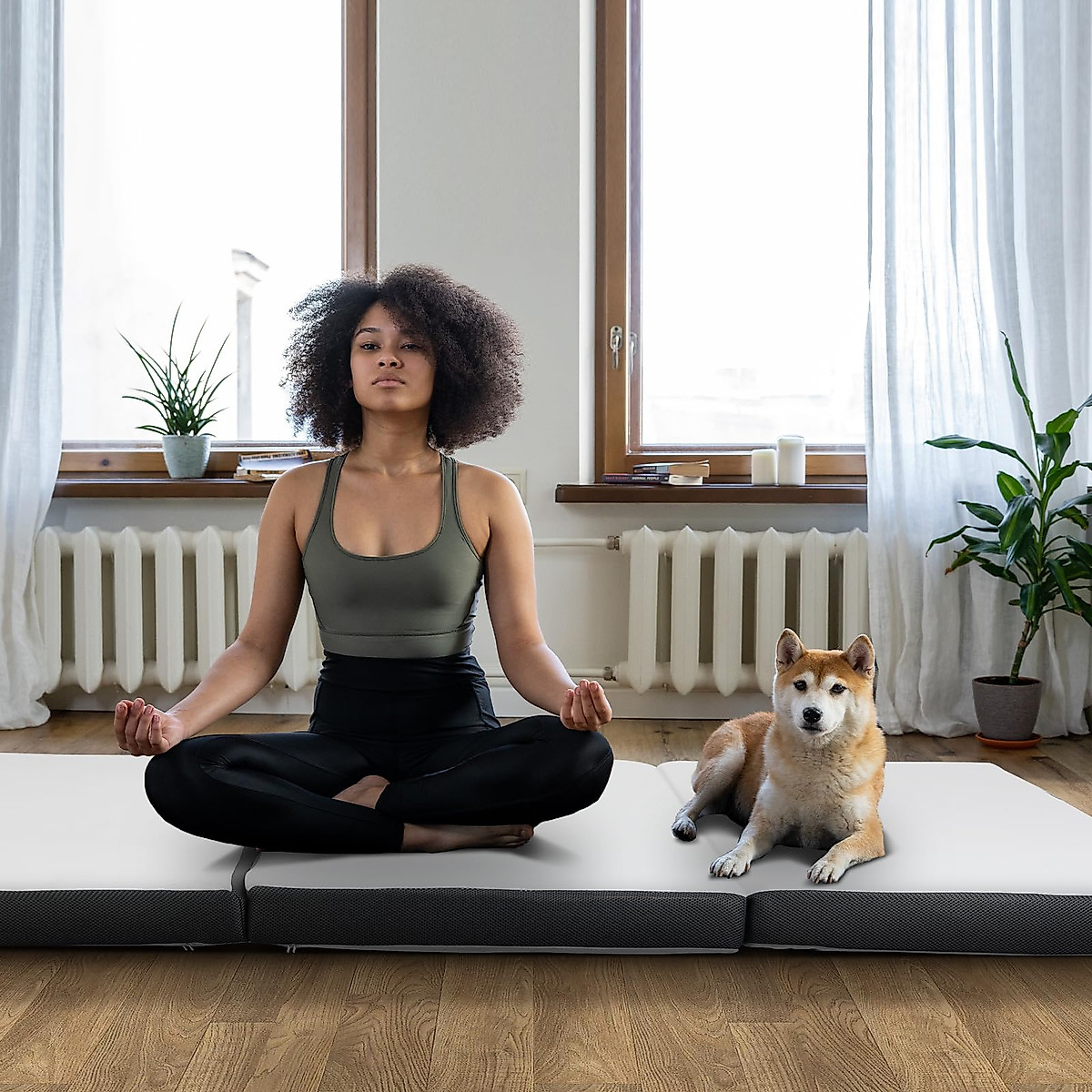 Dlewmsyic Tri-Fold Mattress, Folding Gel Memory Twin Mattress, CertiPUR-US Portable Mattress Topper with Washable Cover-Medium Firmness, for Travel, Camping, Sleepovers (Twins)