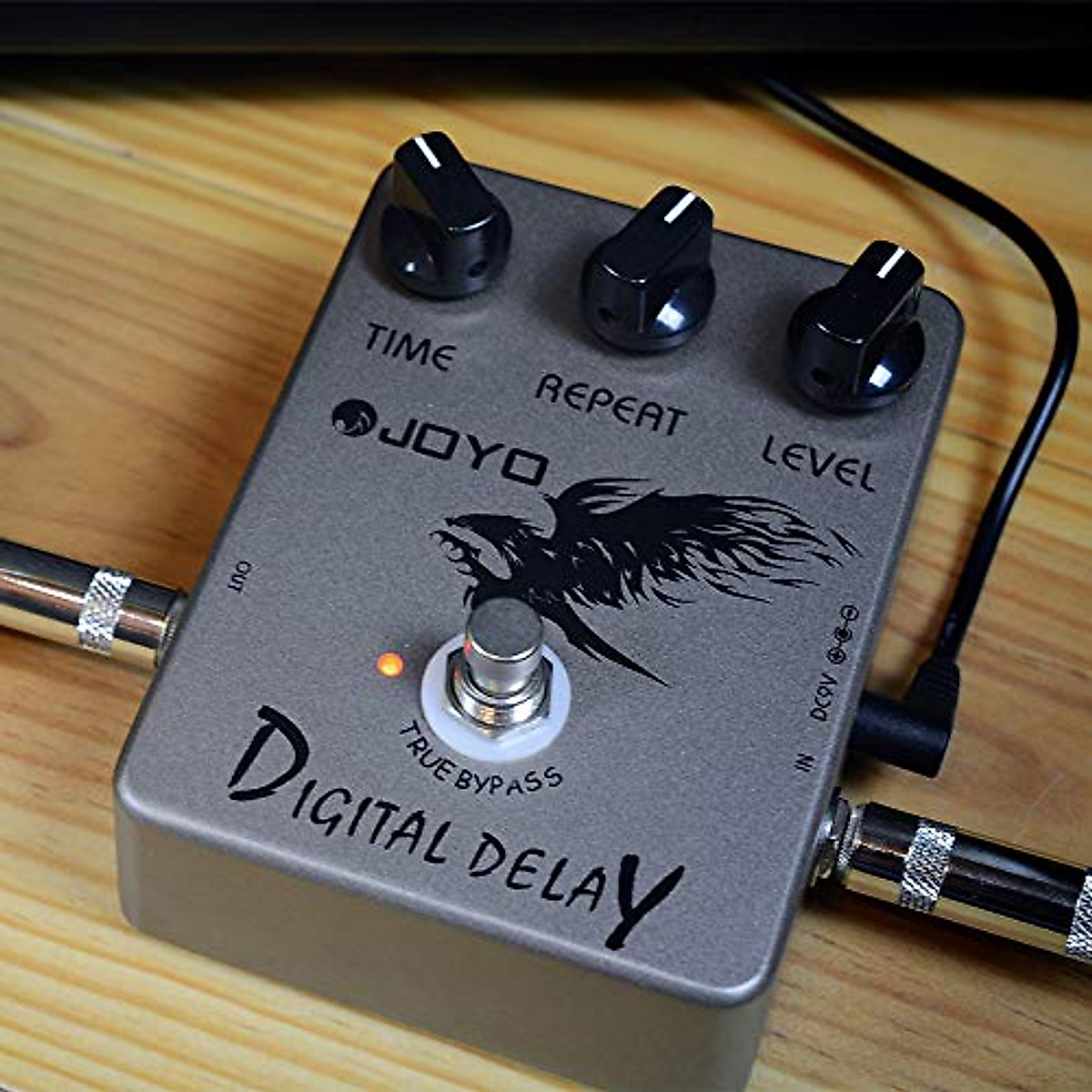 JOYO Digital Delay Effect Pedal for Electric Guitar & Bass Delay Time Range 25ms-600ms Sounds "Analog" Delay - True Bypass (JF-08)