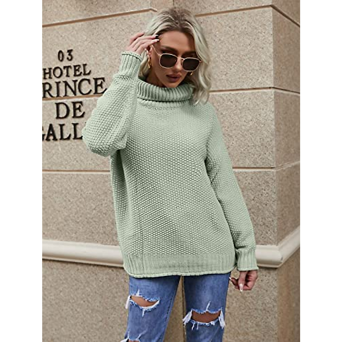 Lynwitkui Women Turtleneck Sweaters Batwing Sleeve Casual Loose Chunky Pullover Sweater Knit Tops Light Green