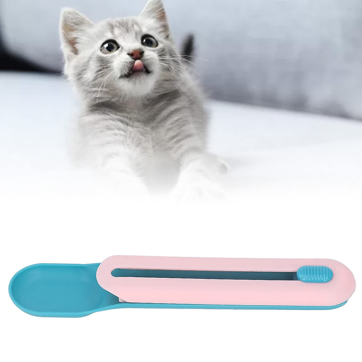 Zerodis Cat Wet Treats Dispense, Cat Food Spoon PP Plastic Cat Wet Treats Dispenser Spoon Practical Cat Snack Spoon for Pet Feeding Watering Supplies (Blue Spoon with Handle)