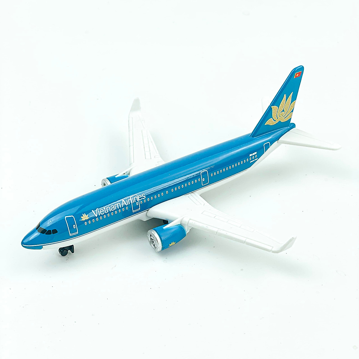 WngAur Vietnam Airplane Model, Die-cast Metal Planes Aircraft Suitable for Collection and Display