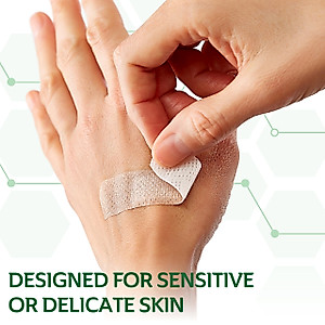 CURAD Truly Ouchless!® Silicone Bandages, .75" x 3", For Sensitive or Delicate Skin, Flexible Fabric, Protects Scrapes, Cuts & Burns, 20 Count