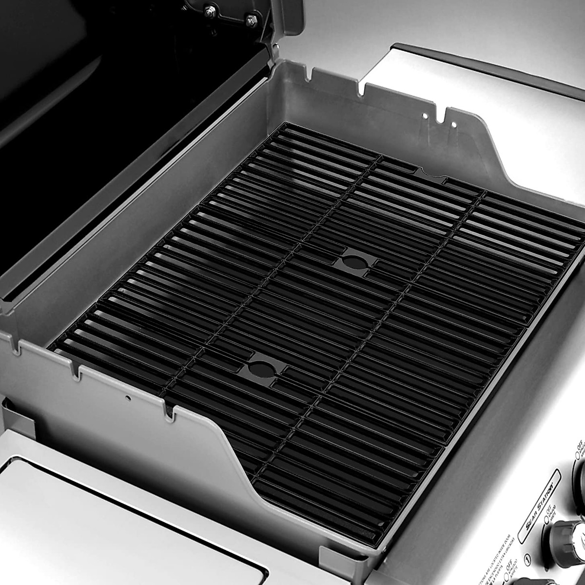 GGC 18" Grill Grates Replacement for Charbroil 463347017, 463377017, 4 Burner Performance Grill 463376018P2, 463376117, 463377117, 463673617, 463347519, 3 PCS 18 x 25 Cast Iron Grates for Char-Broil