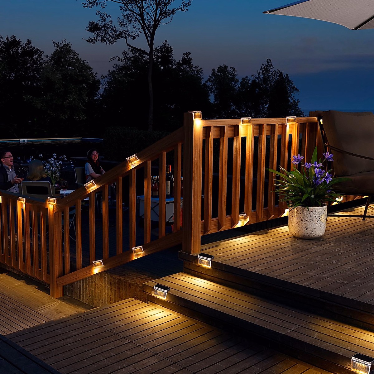 TIJNN Solar Deck Lights， Outdoor Lighting Backyard Decoration Outdoor Deck Light, Garden Post Fence Step Light- 12 Pack