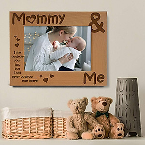 KATE POSH - Mommy & Me Engraved Natural Wood Picture Frame - Mother's Day Gifts, I Love Mommy Photo Frame, Christmas Gifts, New Baby Gifts, Nursery Picture Frame, New Mom Gifts (4x6-Horizontal)