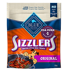 Blue Buffalo Sizzlers Natural Soft Dog Treats, Bacon-Style Soft-Moist Dog Treats with Real USA Pork, Original Flavor, 6-oz. Bag