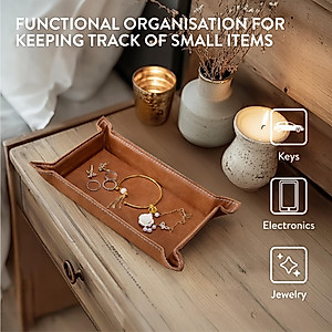 Navaris Faux Leather Valet Tray Set of 2, Catch All Tray, Key Tray for Entryway Table, Nightstand Tray, Catchall for Keys, Watch, Remote, Phone, Valet Tray for Men, Mens Valet Tray