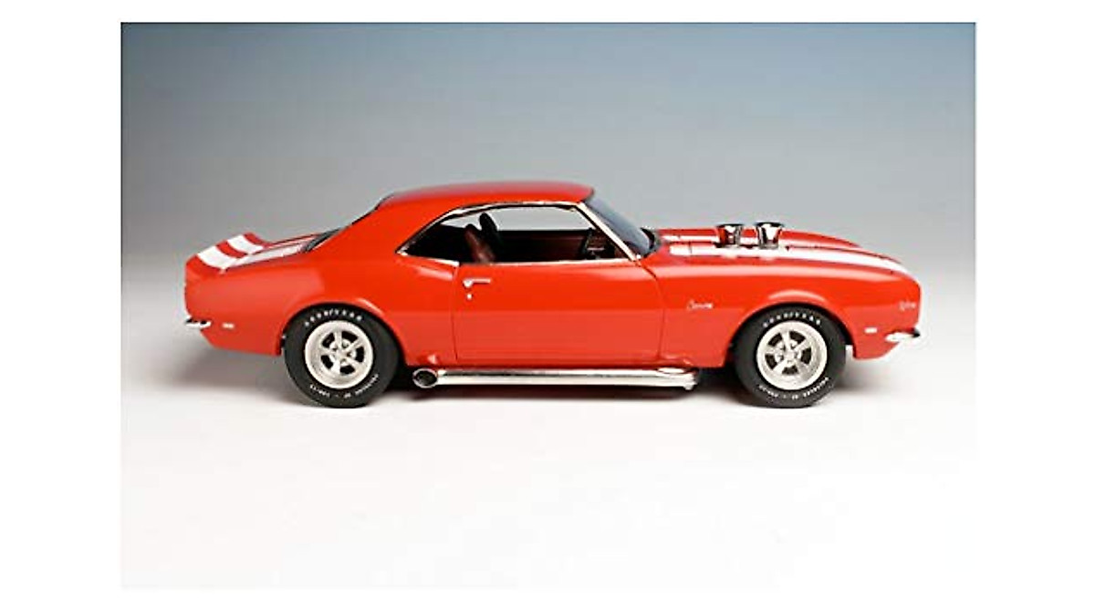 AMT 1968 Chevy Camaro Z/28 Scale Model Kit - Perfect for Collectors