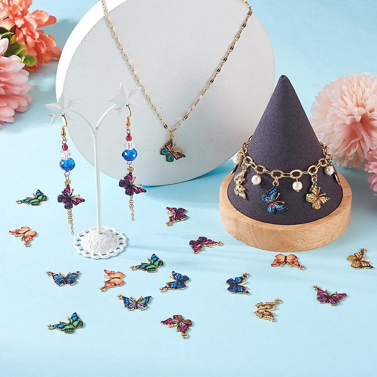Boutigem 36pcs Colorful Butterfly Enamel Charms Insect Butterfly Shape Metal Charms Light Gold Plated Alloy Enamel Pendants for Necklace Bracelet Earring DIY Jewelry Making Acessories