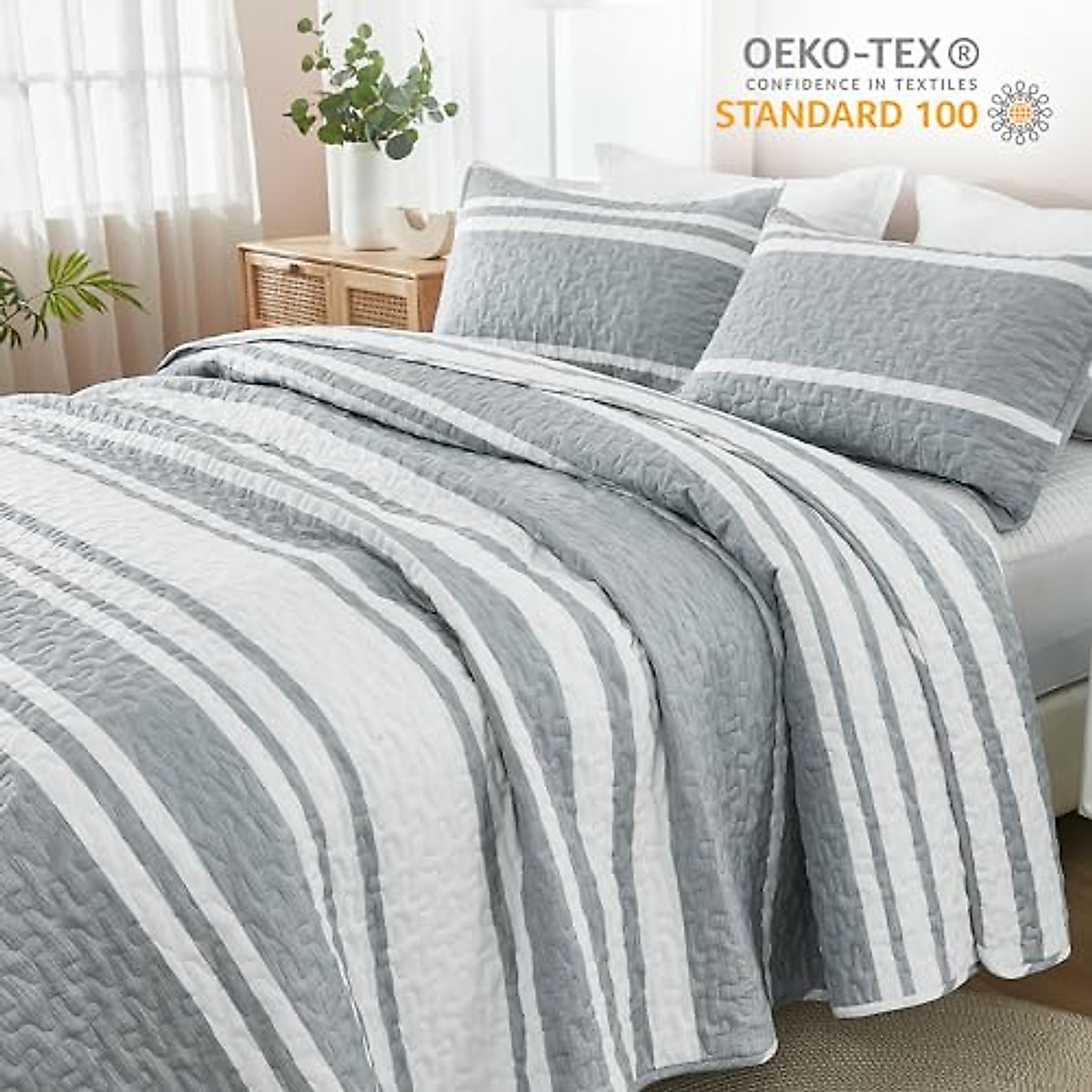 Andency California King Quilt Set Grey White (112x104 Inch), 3 Pieces (1 Cal King Patchwork Striped Printed Quilt and 2 Pillowcases), Soft Lightweight Reversible Microfiber Bedspread Coverlet Bedding