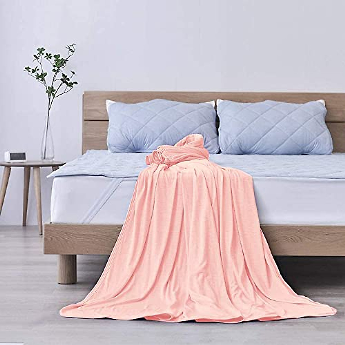 Cooling Weighted Blanket 59 X 79in Queen Sized Blanket, Japanese Q-Max 0.4 Technology Mica Nylon with Cooling Fibers Material Blanket for Adults, Children, Babies. Keep Cooling in Summer Night-Pink