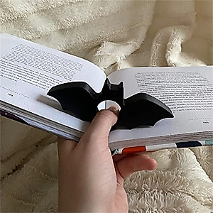 Cute Wood Book Page Holder Thumb Ring Page Holder Book Reading Accessories for Teachers Students Book Lovers Reading School Office Home Supplies (Bat)