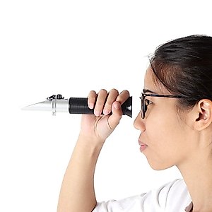 Brix Meter Refractometer, Professional Handheld Alcohol 0-80% Test Refractometer Tester Brix Refractometer Hydrometer with Automatic Temperature Compensation Function for Brewing Beer Wort