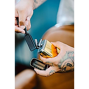 Foil Shaver by SUPREME TRIMMER - STF602 (150 Min Runtime) Wet/Dry Pro Barber Electric Razor Bald Head - Gold Crunch