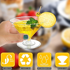 Cashger 100 Pack Plastic Martini Glasses 5 Oz Mini Dessert Cups Clear Cocktail Glasses with Cocktail Sticks Clear Short Stem Shot Glasses for Party Wine, Desserts and Appetizers