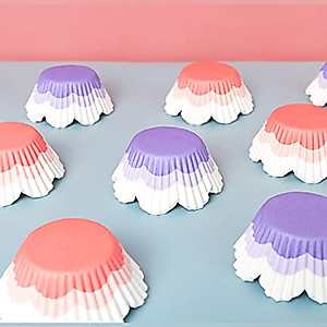 Barry's Home Standard Size Baking Cups, No Smells Rainbow Cupcake Liners, Paper Grease Proof Petal Muffin Wrappers, Pack of 192 (Strawberry Ice & Lavender)