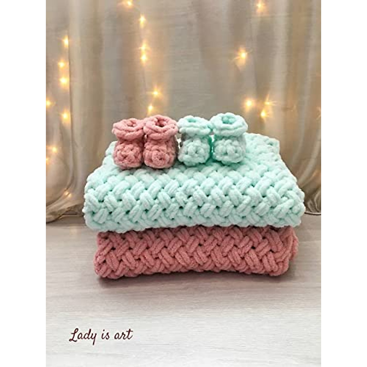 Troyarn Velvet Chenille Baby Blanket Yarn Amigurumi Yarn for Crocheting and Knitting Super Bulky 100 gr (132 yds) (10126 - Green)