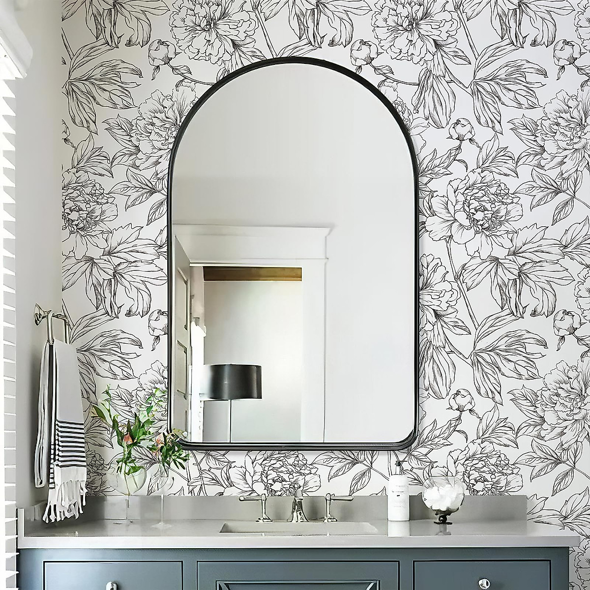 Simon&Siff Floral Linear Wallpaper Black White Peel and Stick Wallpaper Sketch Flowers 17.3 x 118 Removable Floral Wall Paper Durable Waterproof for Bedroom Bathroom Walls Cabinets Shelves