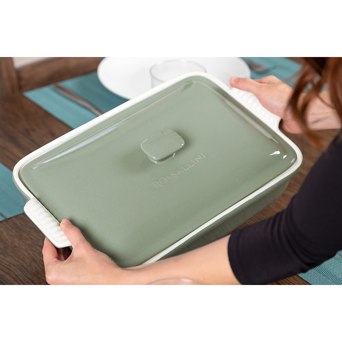 ROSSALLINI Stoneware Casserole Dish Bakeware Set with Lid, Covered Rectangular Dinnerware, Extra Large 4.23 Quart, 13 by 9 Inch, Verde Salvia [Sage Green]
