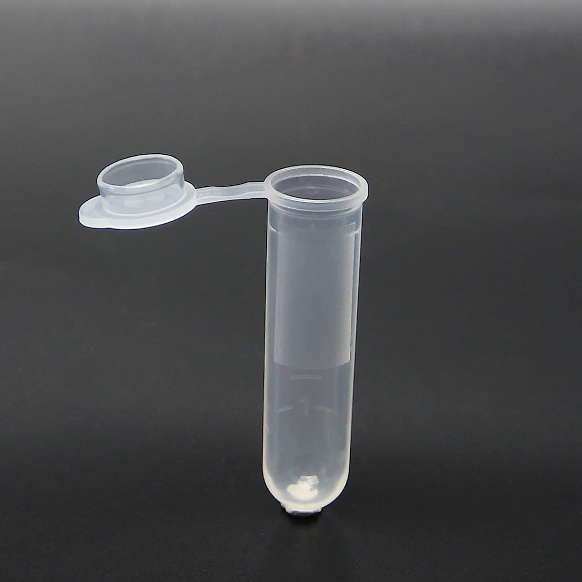 zoomto 5ml Microcentrifuge Tubes 300PCS,Centrifuge Tubes with Attached Lid,Clear Round Micro Centrifuge Small Sample Bottle Vials Container for Lab,Plastic Lab Snap Tubes,Clear Graduation,Bag Pack