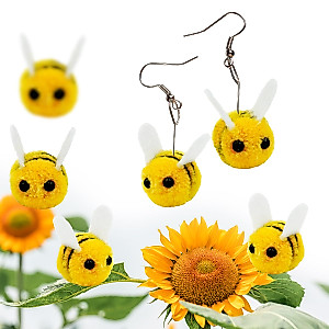 Suartus Mini Wool Felt Bee - 50Pcs Felt Bees for Crafts,Cute Bee Plush Crafts Honey Bee Pom for DIY Clothing Hat Gift Scrapbooking Jewelry Crafts Accessories Bee Themed Party Decoration