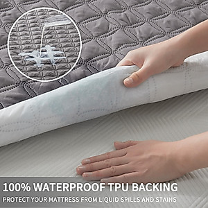 BEDLORE Waterproof Mattress Protector, Noiseless Queen Size Mattress Pad with Deep Pocket Fitted Up to 6"-18", Soft & Breathable Dirt-proof Bed Mattress Cover Washable Bedroom, Hotel (Gray)