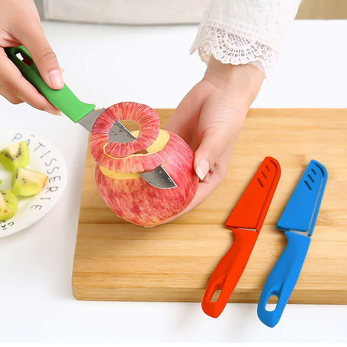 Paring Knife, New Sharp and Durable Fruit Knife with Protective Cover, Suitable for Most Types of Vegetables, Fruits and Meat,6 Pieces (pink, Blue, Green,black,yellow,red)