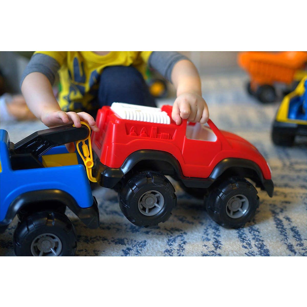 Back Bay Play Construction Toys 15" Blue Tow Truck Vehicle Pretend Play - Sand Toys - Indoor Outside Toys for Toddlers 3 and Up – Made in USA