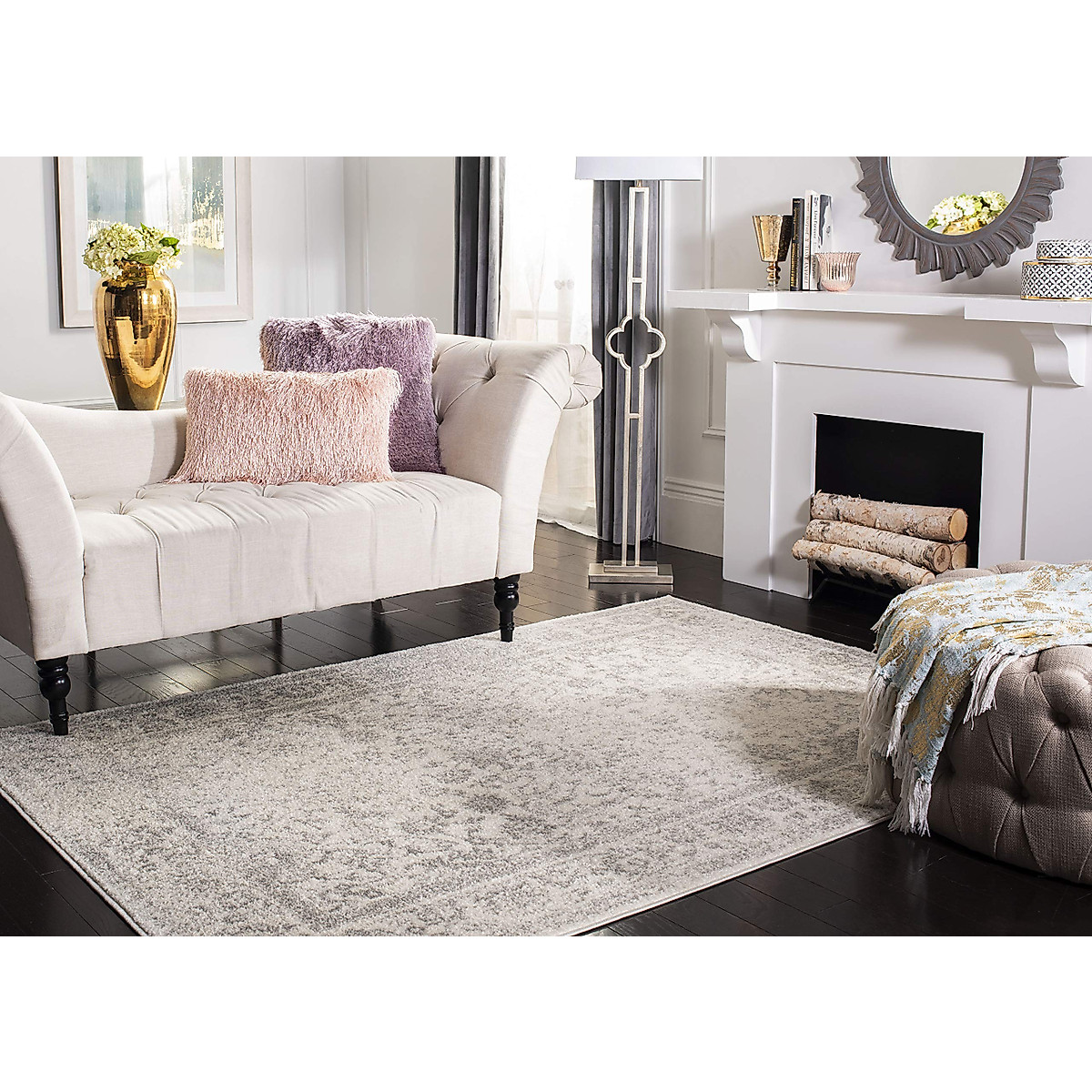 SAFAVIEH Adirondack Collection X-Large Area Rug - 11' x 15', Ivory & Silver, Oriental Distressed Design, Non-Shedding & Easy Care, Ideal for High Traffic Areas in Living Room, Bedroom (ADR109C)