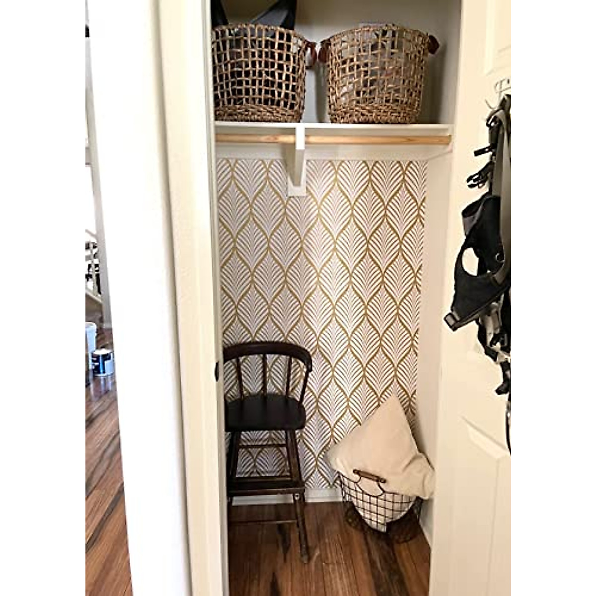 White and Gold Peel and Stick Contact Paper Self Adhesive Boho Wallpaper Removable Vinyl Film Decorative Shelf Drawer Liner Sticker 17.7 inch x 118 inch (White and Gold, 17.7 x 118 inch)