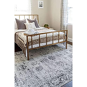 Unique Loom Sofia Collection Area Rug - Casino (5' 1" x 8', Gray/ Beige)