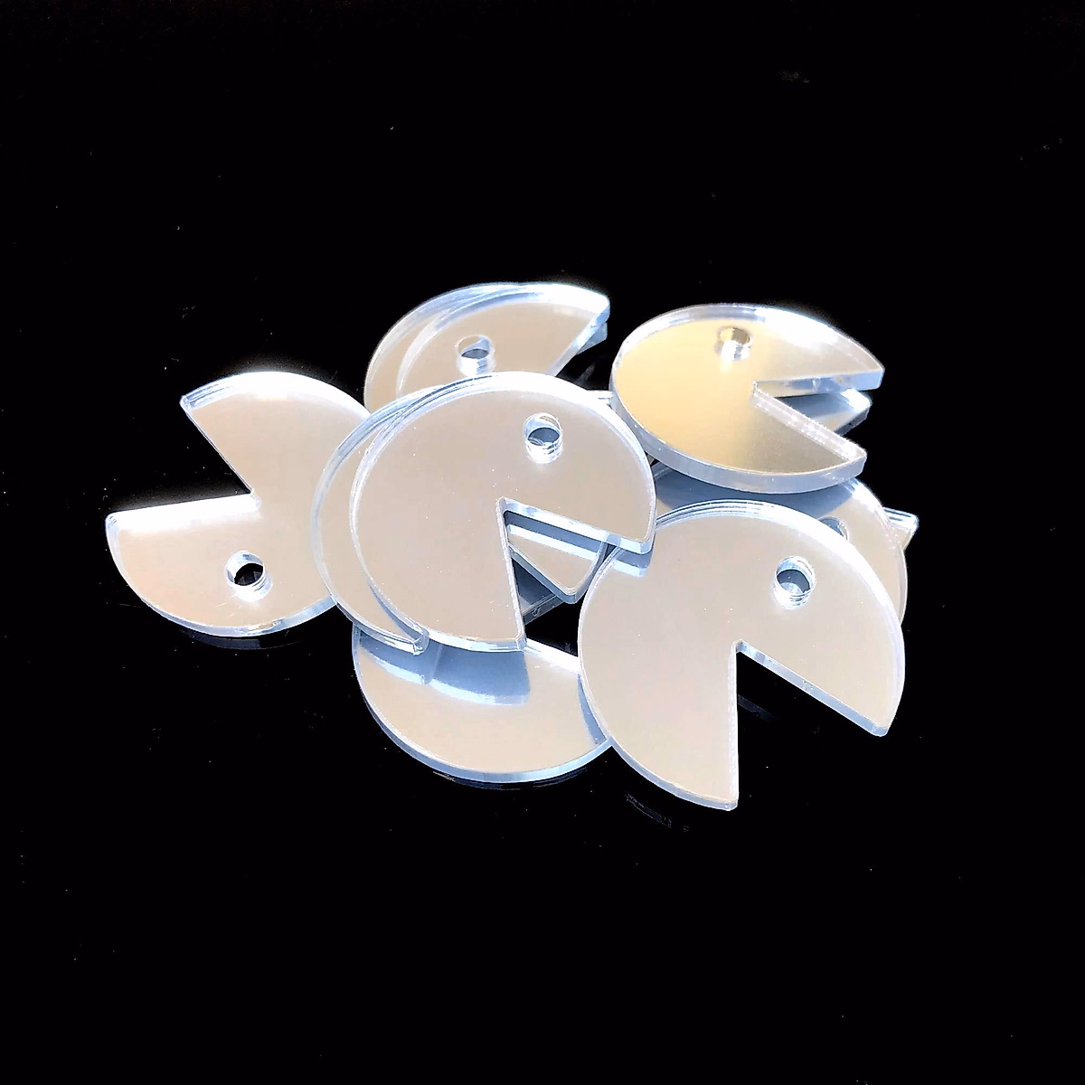 Super Cool Creations Pac Man Shaped Crafting Mirrors, Set of 10, Many Colours, Shatterproof Acrylic, Red, Pack of 10 x 5cm
