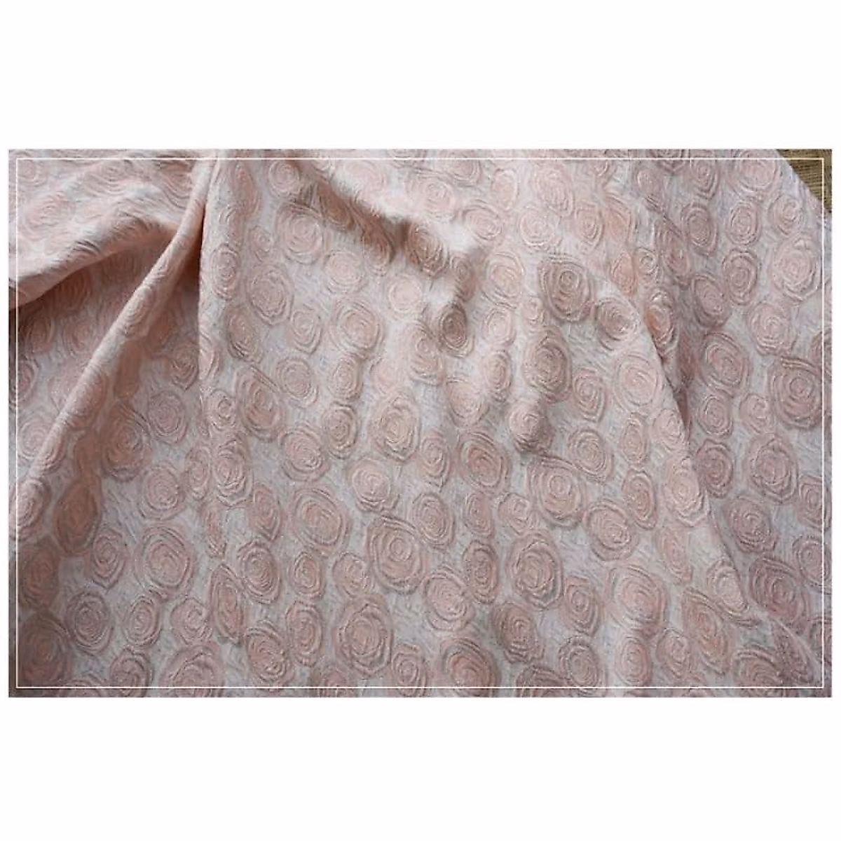XMTXZYM 2 Meter Embossed Yarn Dyed Jacquard Fabric Women's Flower Dress DIY Making Fabric