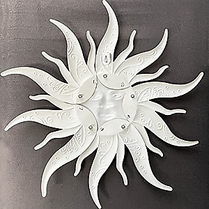 VOKPROOF Metal Sun Wall Art Decor - 17.3Inches Sun Face Garden Sculptures & Statues Wall Art for Indoor and Outdoor, Farmhouse, Patio, Garden Decoration