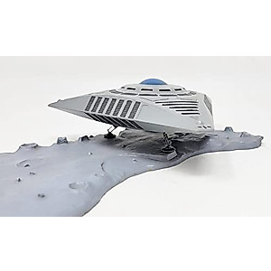 Atlantis TR-3E UFO with Base Plastic Model KIT