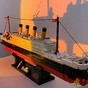 BIDIUTOY Titanic Model Building Blocks Set, Ideal Collection Decoration Educational Toys Architecture Model Ship Building Kit, Gift for Adults& Kids (1288pcs)