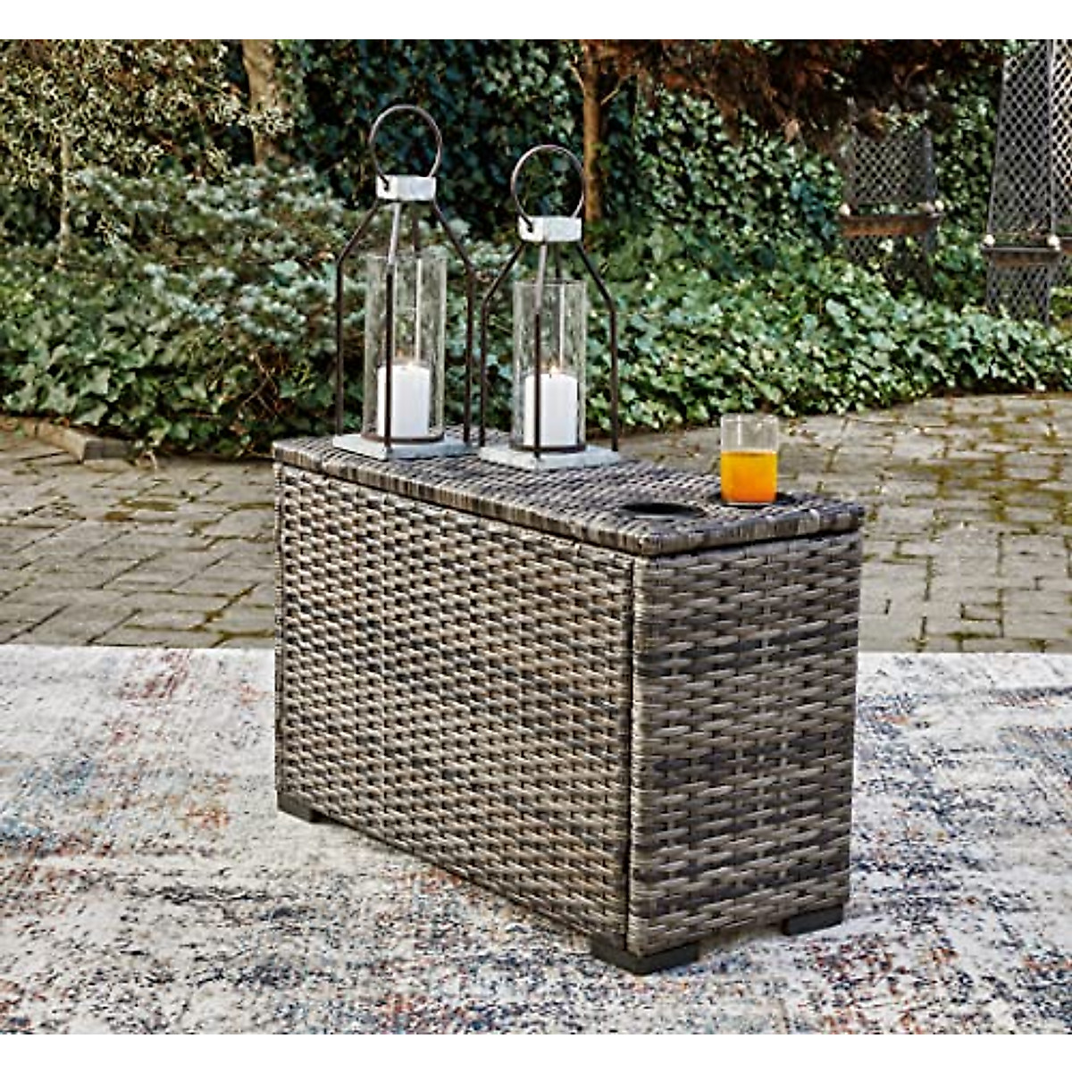 Signature Design by Ashley Harbor Court Outdoor Resin Wicker Handwoven Over Rust-Free Aluminum Framed Console with 2 Drink Holders, Gray