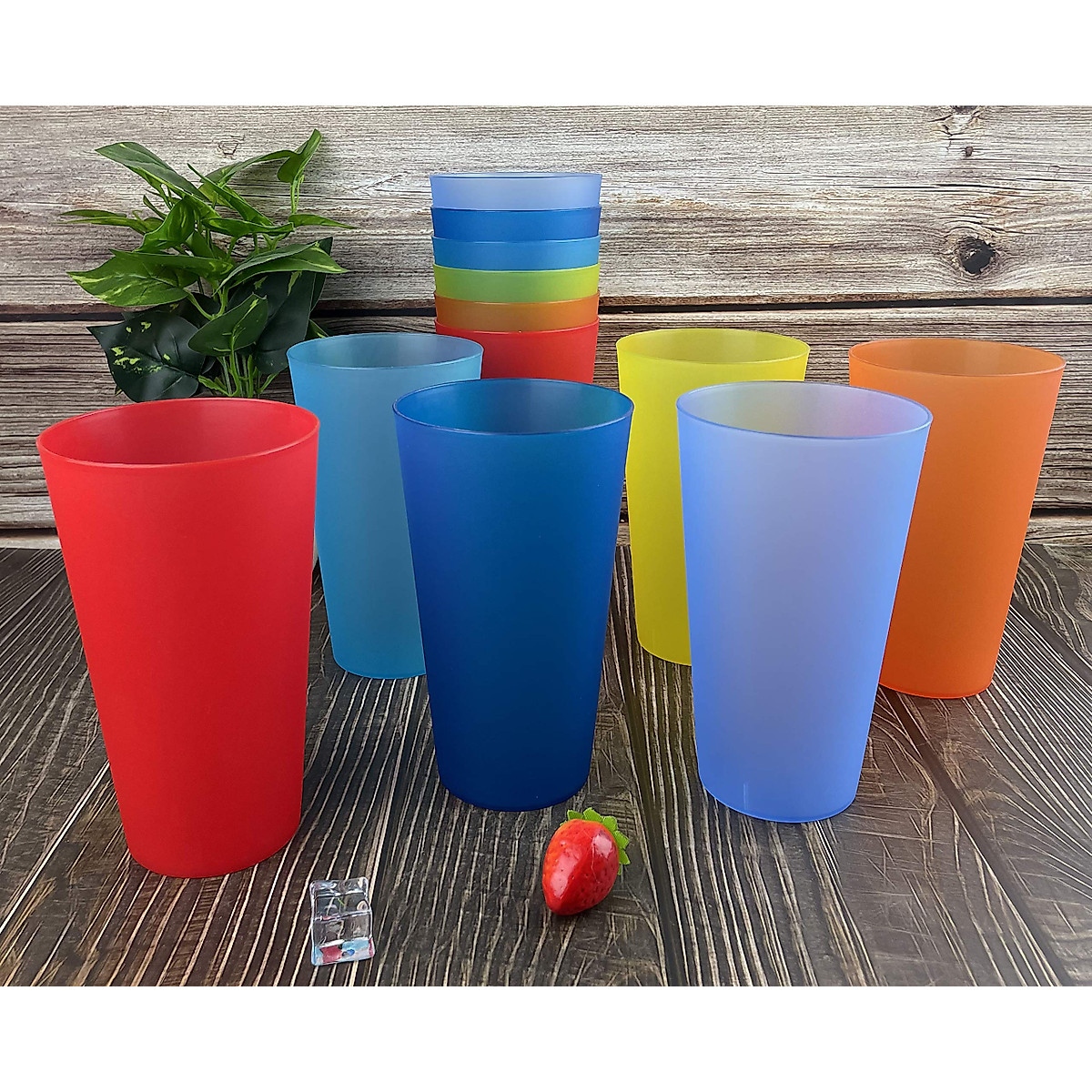 YUYUHUA Reusable Plastic Cups 32 oz - Large Plastic Cups Dishwasher Safe - BPA Free Plastic Tumblers Drinking Glasses set of 12 - Unbreakable Big Cup for Kitchen Party Camping Outdoor