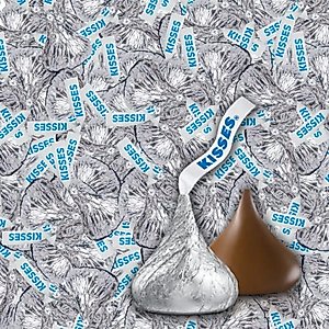 HERSHEY'S KISSES Silver Milk Chocolate Candy, Silver Foil - Bulk Pack, 2 Lbs