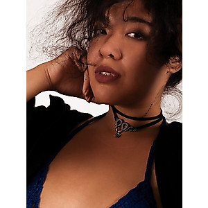 Sacina Gothic Snake Choker Necklace, Zinc Alloy Snake Pendant, Medusa Goth Jewelry Christmas Gift for Women (Black)