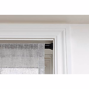 Umbra Chroma Tension Rod – Adjustable Tension Curtain Rod for Curtains and Sheer Curtains, 54 to 90 Inches, Black