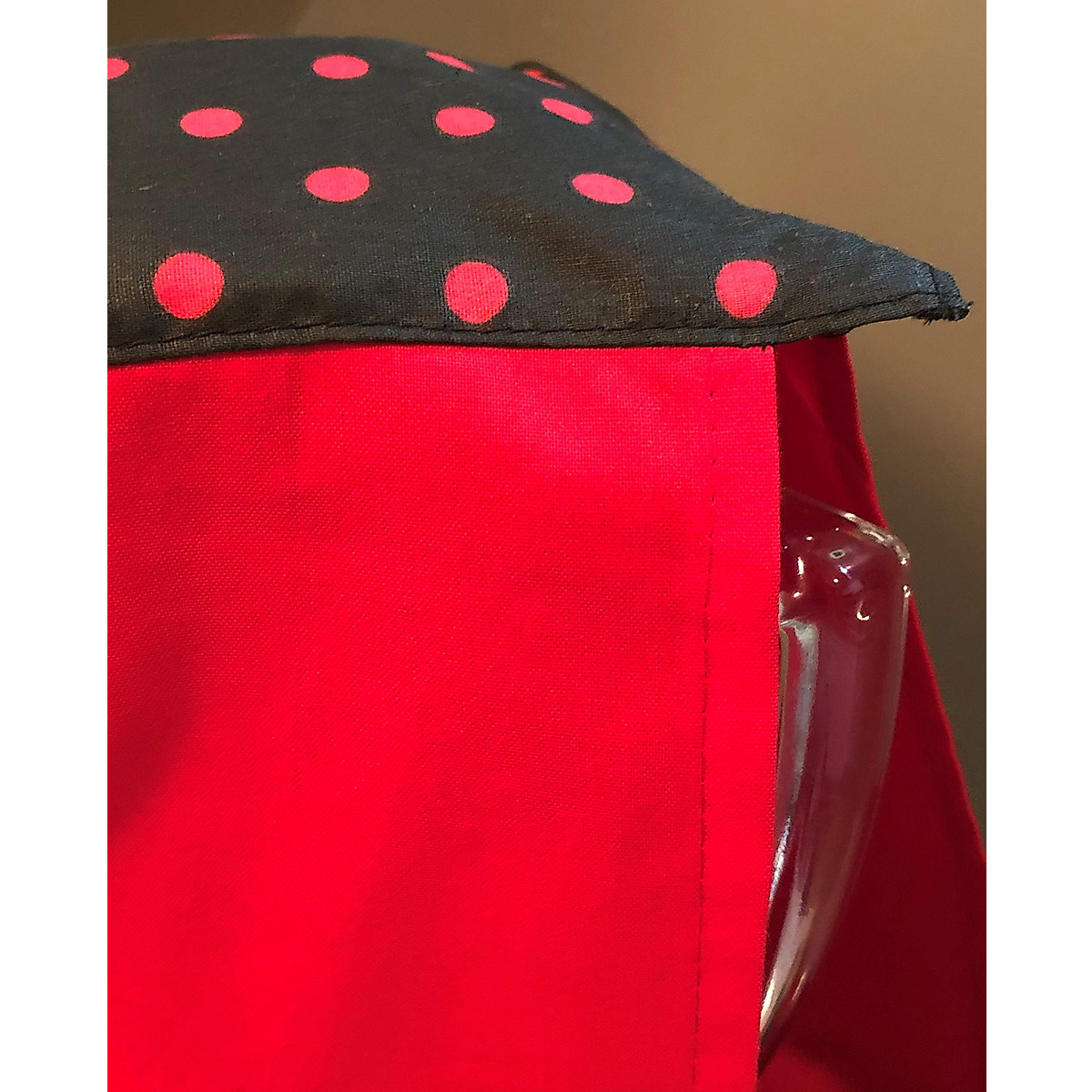 Blender Cover for OSTER. Kitchen design: Lady Bug/Black-Red Dots. Dress for blender-Ribbons to make your own adjustable bow.