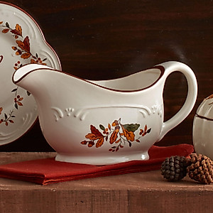 Pfaltzgraff Autumn Berry Gravy Boat, Cream, 9 Inches