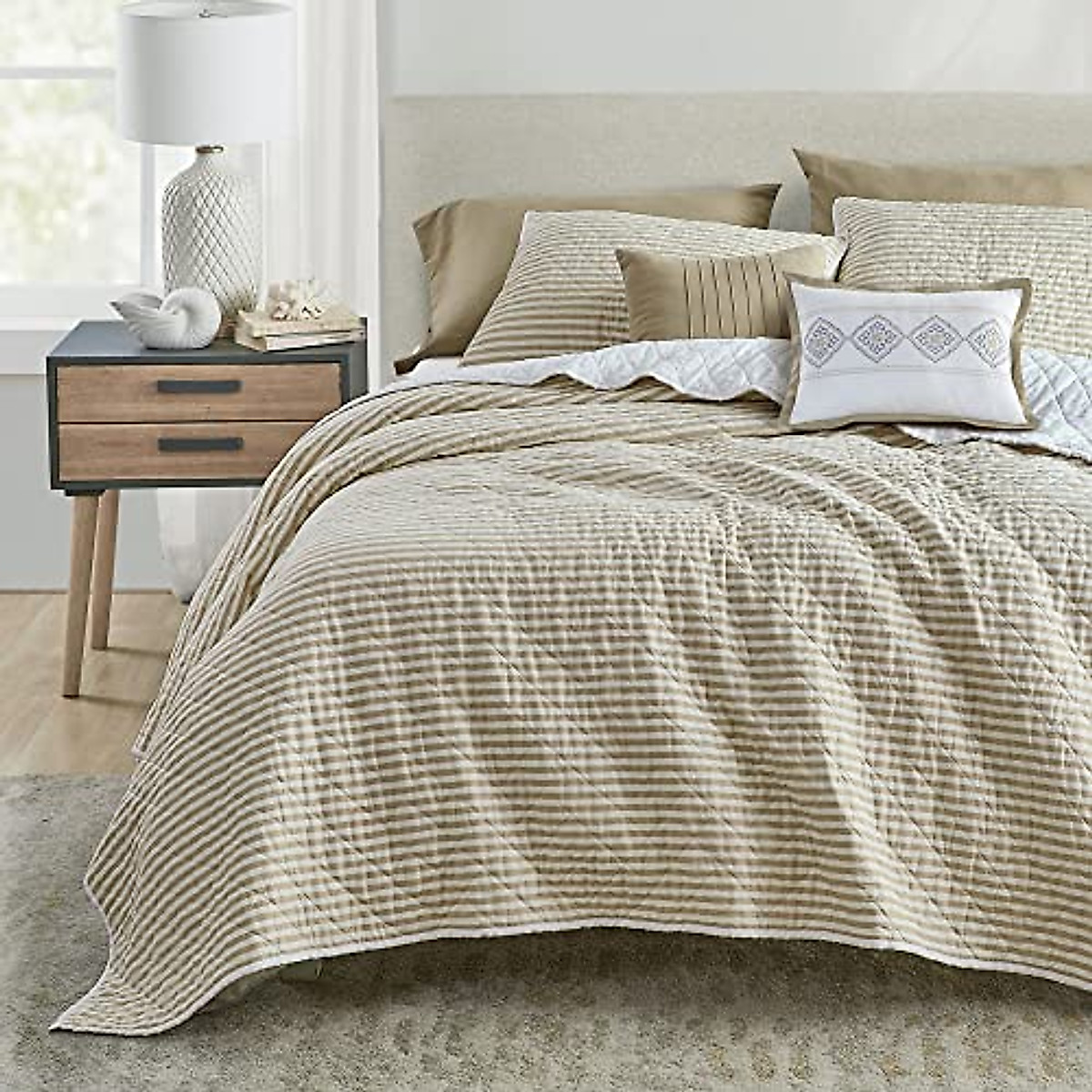 SHALALA King Size Quilt Sets,Kahki and White Striped Quilt Bedding Set,Soft Microfiber Bedspread and Coverlet with 2 Decorative Pillowsfor All Season (King,5pcs,106inches x 96inches)