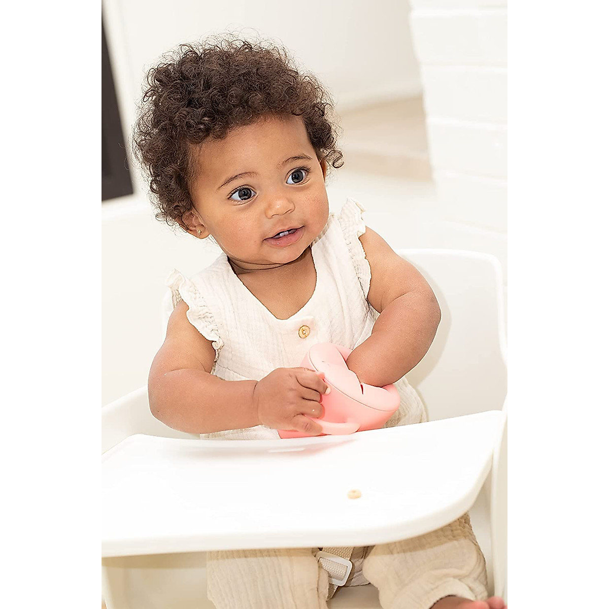 BELLA TUNNO Happy Snacker – Spill Proof Snack Cups for Toddlers and Babies, Snack Containers Made from Silicone BPA Free, Soft Opening & Removable Lid (Snack Queen)