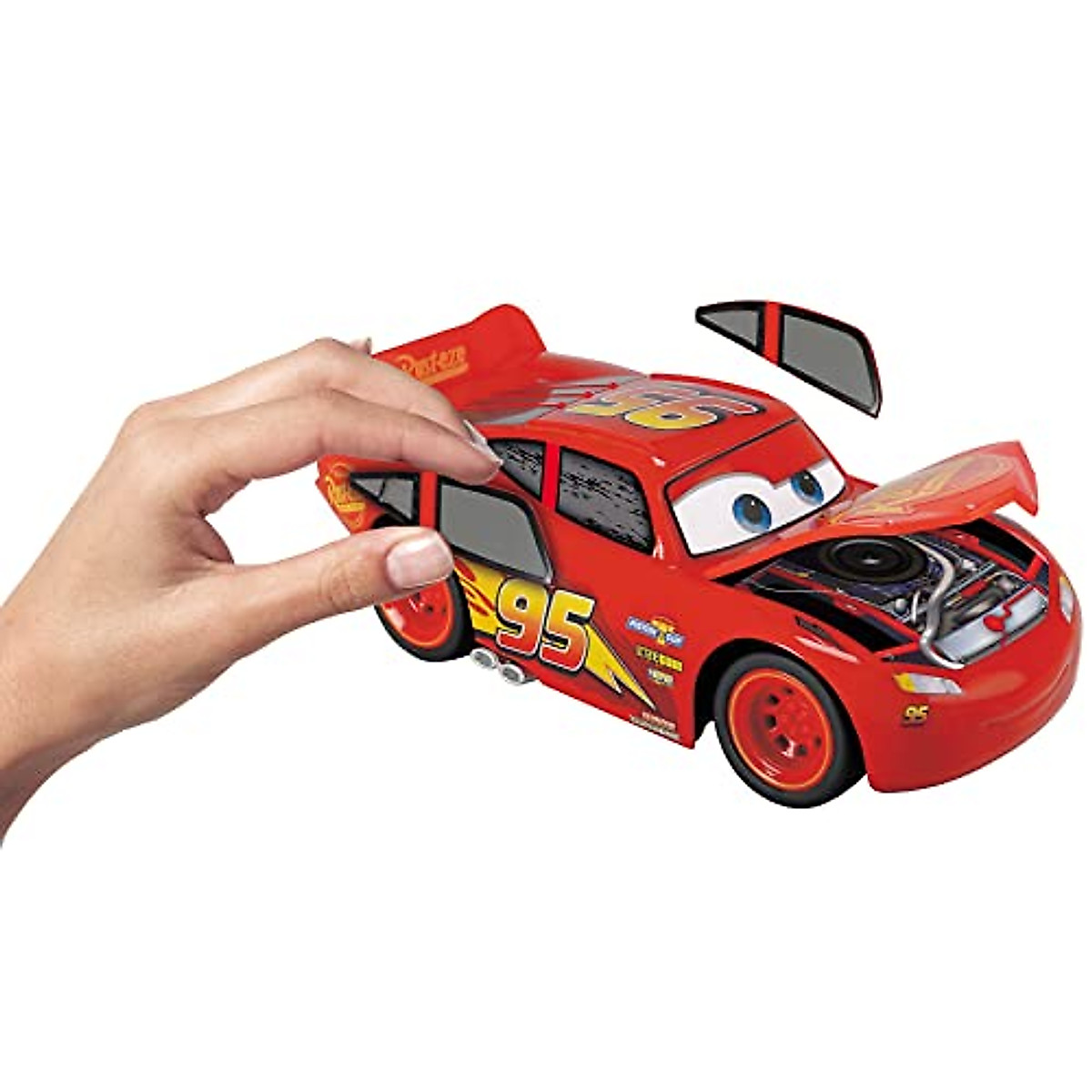 DICKIE TOYS Jada Toys Disney Pixar Cars 1:24 Lightning McQueen RC Remote Control Car 2.4 GHz, Toys for Kids and Adults, Colourful (203084018)